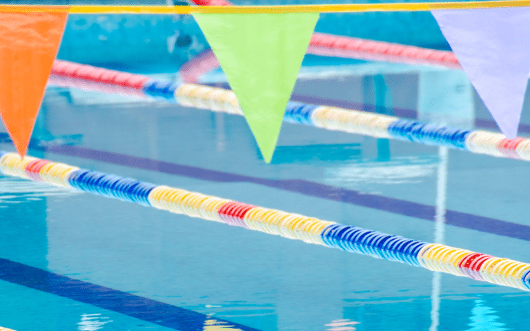 Swimming Equipment List: 20 Items (with Pictures)